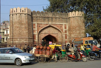 Turkman Gate Delhi - History and Visiting Timing